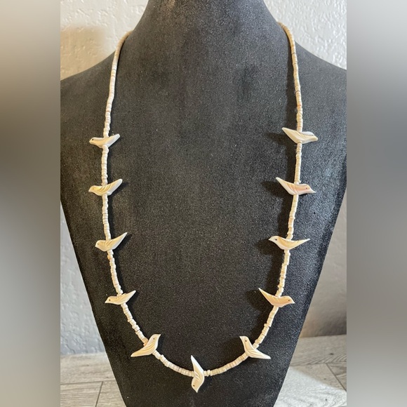 Jewelry | Vintage Zuni Fetish Necklace With Shell Birds | Poshmark